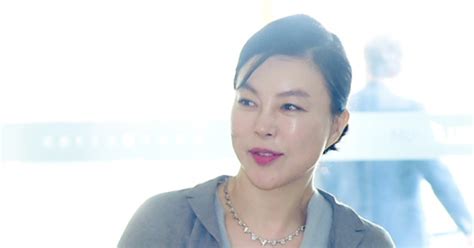 [포토엔] 최화정 소녀같은 하객패션