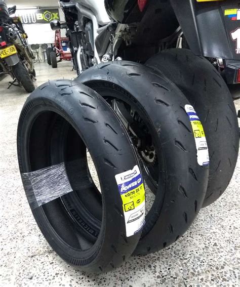 Michelin Power GP / Prueba DeMotos