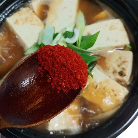 두부 듬뿍 넣은 된장찌개육수 대신 천연가루 넣었어요