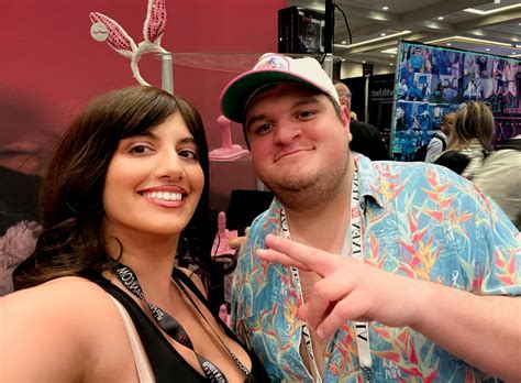 Sarah Arabic ️‍🩹 Avn And Xbiz On Twitter My Life Is Complete I Met Glennyballs Avnawards