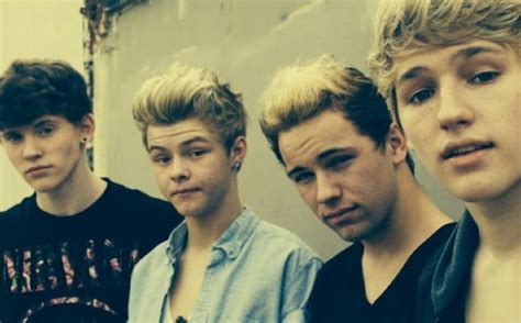 NAKED The Tide LETRAS