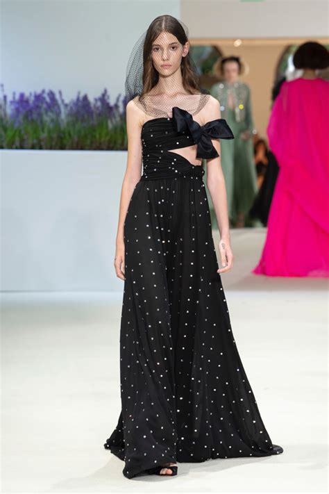 意大利设计师品牌 Giambattista Valli詹 堆糖美图壁纸兴趣社区