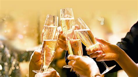 Frases Para El Brindis Y Para Esa Persona Especial En Año Nuevo 2023