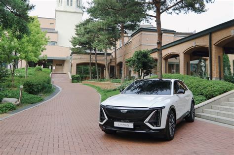캐딜락코리아 디오니소스 와인 페어서 전기 Suv 리릭 전시 디지틀조선일보 디조닷컴