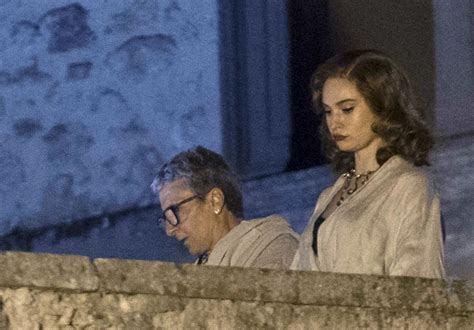 헐리우드 로마에서 릴리 제임스