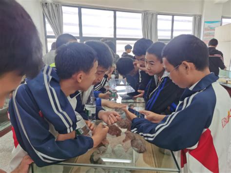 官渡区职业高级中学到我校考察交流 云南国土资源职业学院新闻网
