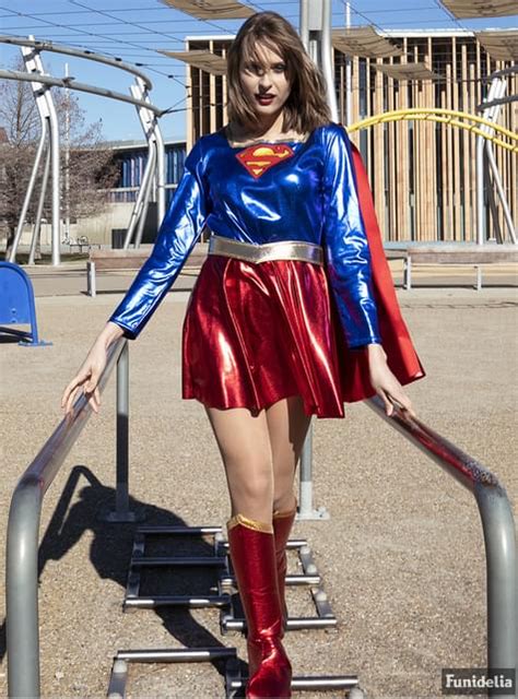 Sexy Supergirl Costume Funidelia