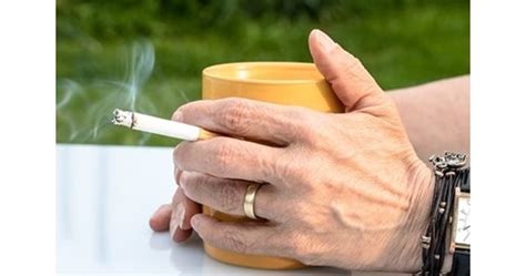 Учени доказаха, че пушенето увеличава вероятността от зараза с новия ...