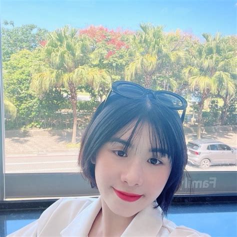 Twannie Cam Model Profile Stripchat