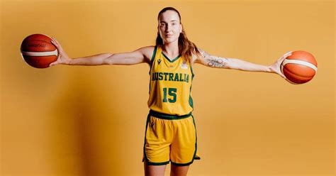 Anneli Maley Shines Against Japan In Opals Debut Bendigo Advertiser Bendigo Vic