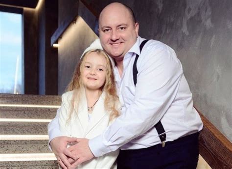 «Немає меж для моєї любові Юрій Ткач запостив фото з дочкою