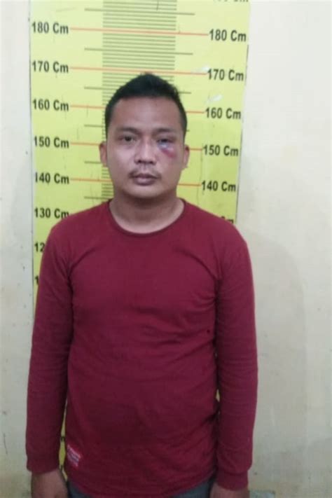 Polisi Tangkap Penipu Perempuan Yang Terjatuh Di Underpass Medan