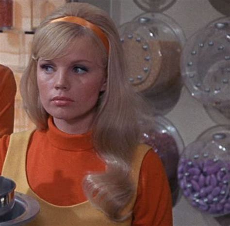 Marta Kristen Abflug