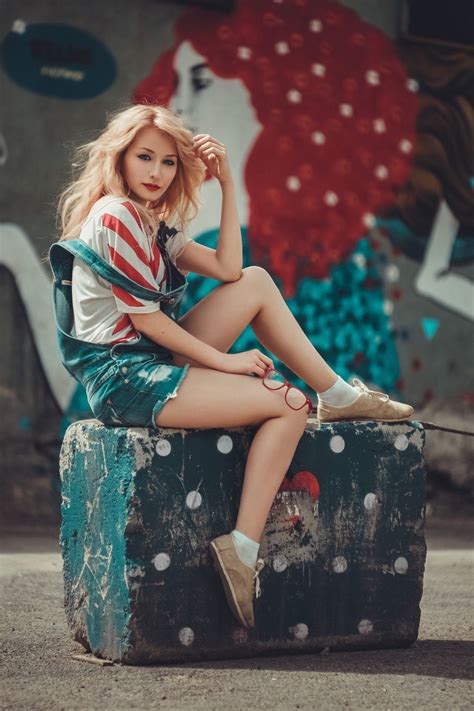Fashion Model By Ari By Ari Jay On Deviantart Fashion Model Fashion