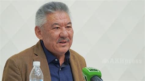 ГКНБ Азимбек Бекназаров задержан за легализацию преступных доходов и присвоении крупных сумм