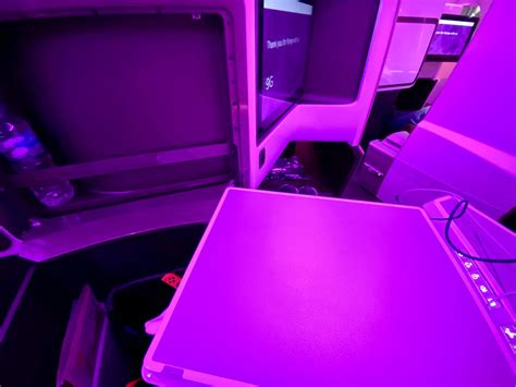 新老更替 — 维珍航空a350b789 Upper Classclubhouse体验 美国信用卡指南