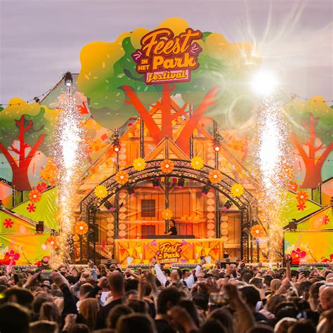 2x Showven Sparkular Jet Inclusief Vulling Controller En Bekabeling Huren Ultrasound Rental