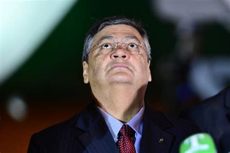 Brasil Lula Indica Ministro Flávio Dino Para Vaga No Stf E