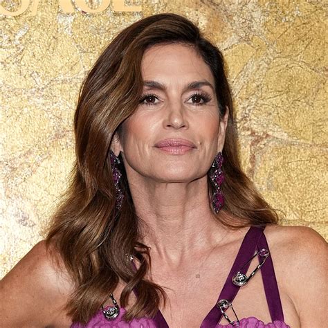 Heidi Klum 50 Puts On Leggy Display In Silver Gown With Sky High Slit For ‘agt Fantasy League