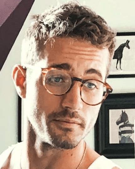 Men Wearing Glasses And Men Wearing Thick Glasses Nearsighted — Hot