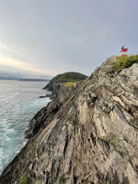 Hiking Beautiful Harbour Main Lighthouse Trail