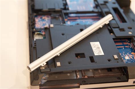 Hp Elitebook P Updated W Sandy Bridge Facelift Specs Pics And Details Video