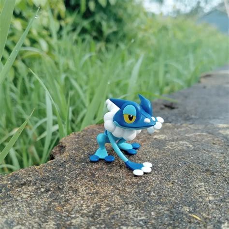 Stl File Pokemon Frogadier 🐉・3d Printing Model To Download・cults