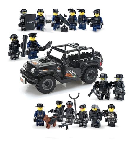 Купить Фигурки человечки военные спецназ Swat солдаты полиция оружие машина джип цена 774