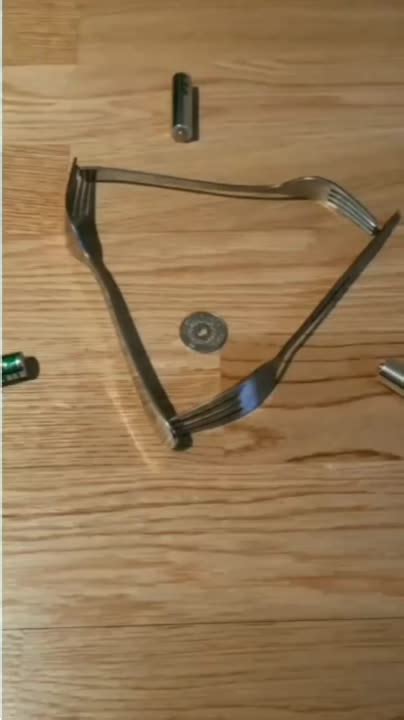 Educobot On Linkedin Scienceexperiment Batteryandcoin Educobot