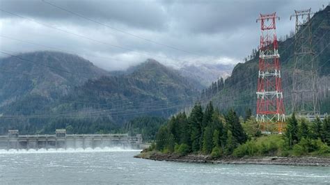 Touring The Bonneville Dam Visitor Center The Gorge Guide