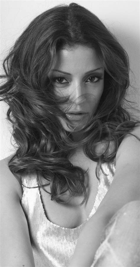 Pictures And Photos Of Emmanuelle Vaugier Beautiful Actresses Actresses Canadian Actresses