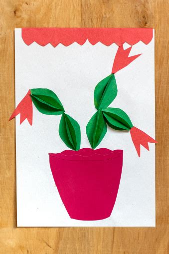 유치원 예술 공예 활동 쉬운 선물 공예 아이디어 아이 들을 위한 창조적 인 종이 프로젝트 어린이를 위한 재미 있는 교육 활동 0명에 대한 스톡 사진 및 기타 이미지 Istock