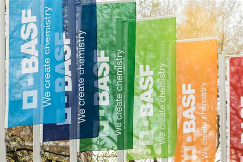 BASF: Verkauf genehmigt – aber unter Auflagen - DER AKTIONÄR