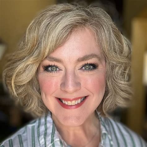 Lori Kollmeyer Holland Lorikholland • Threads Say More