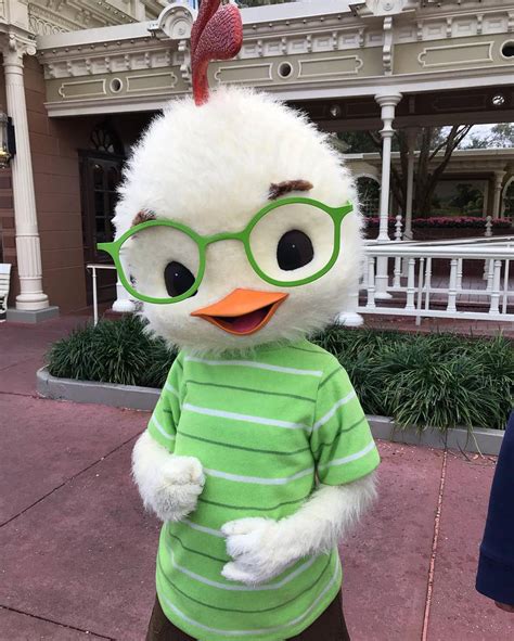 Chicken Little At Magic Kingdom Walt Disney World By Bucklcuck On