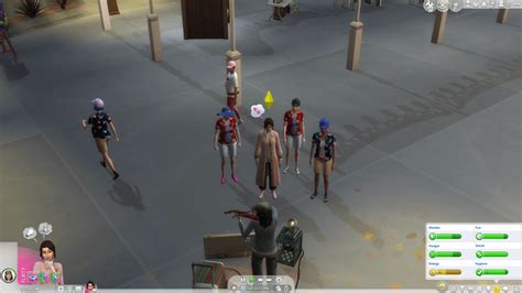 any specific reason they are spawning with the same outfit r thesims4
