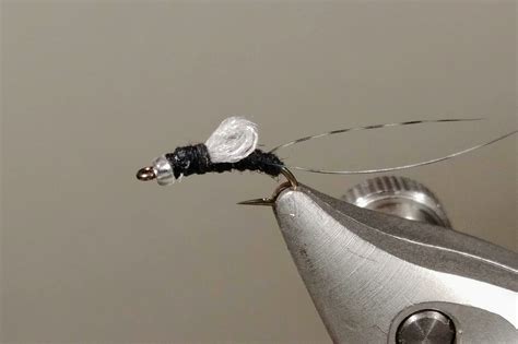 Complete Guide To Tying Rs2 Grey Sparkle Wing Fly Flies On The Line