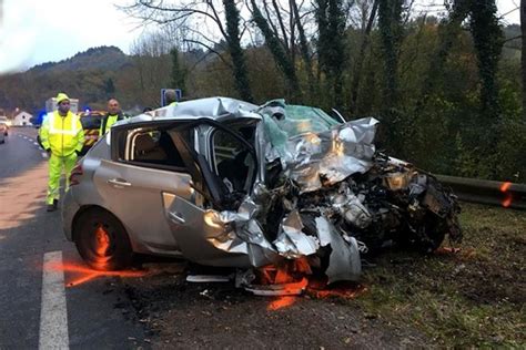 Les Faits Divers En France Un Jeune De 20 Ans Tué Dans Un Accident De