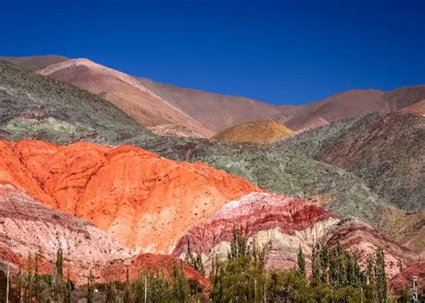 Humahuaca Jujuy Turismo Alojamientos Rent A Car Gastronomía