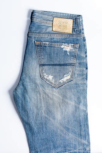 텍스트 디자인 배경을 위한 복사 공간이 있는 솔기 질감 배너가 있는 파란색 데님 청바지 캔버스 데님 패션 청바지와 포켓 질감 파노라마 패션 배너 0명에 대한 스톡 사진 및