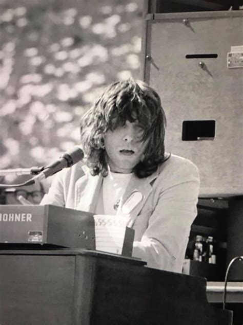 Pin By Chrissi Sepe On Chicago Robert Lamm Chicago The Band Chicago Transit Authority