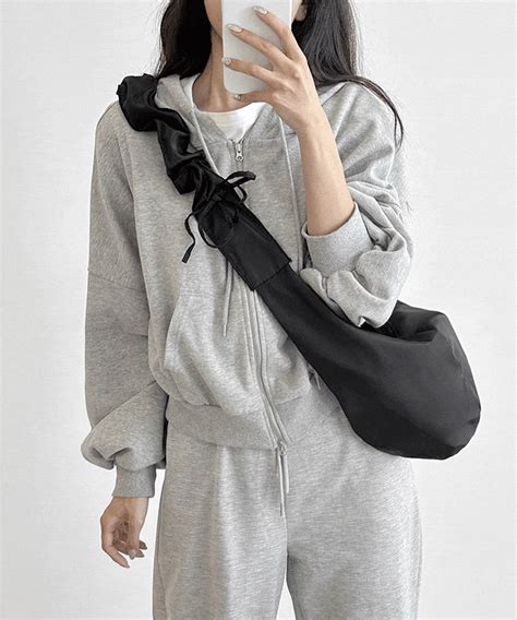 셔링 나일론 방수 보부상 숄더 크로스백 에이블리