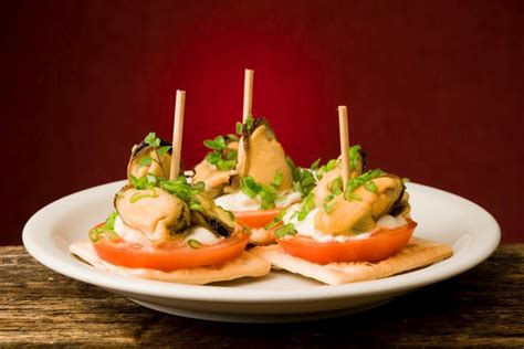 Закуски на шпажках 19 вкусных рецептов с фото простые рецепты закусок на шпажках
