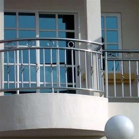 중국 스테인레스 스틸 발코니 난간 설계 제조업체 공급 업체 공장 직접 도매 시나 스타