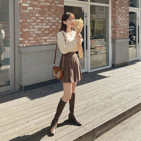 기간한정특가🔥 보드라운 스웨이드 소재의 플리츠 주름 백밴딩 A라인 키작녀 플리츠스커트 치마 셔츠 봄 퍼 아뜨랑스 미니스커트 Skirt Sk4402