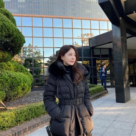 Get 로아르 사가폭스 아옳이 벨트 숏패딩 On Bunjang Boost Your K Goods Collection