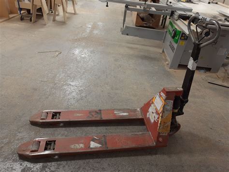 Red Ml55 5500 Lbs Narrow Mobile Pallet Jack