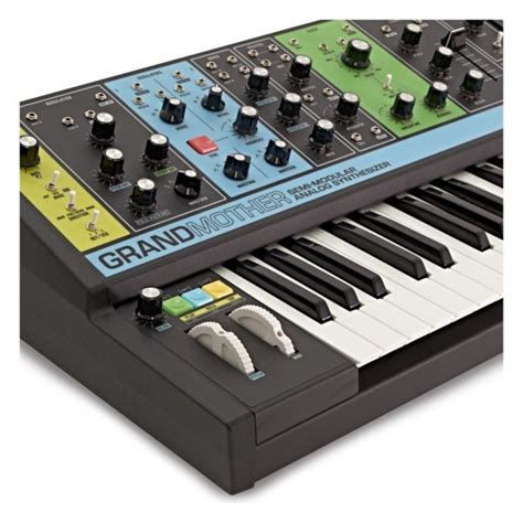 Moog Grandmother Semi Modular Synth With Case At Gear4music