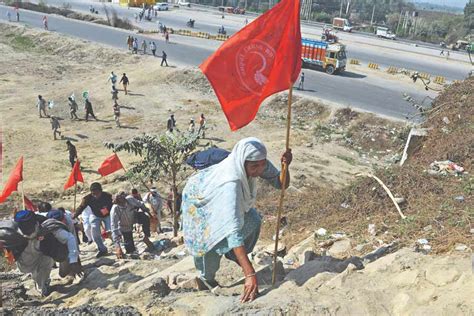 Book Review Reveiw Of A Book By Brahma Prakash Anandabazar