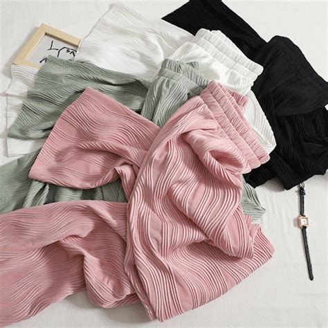 옥수수클로젯 뉴 웨이브 물결 주름 팬츠 사계절 데일리 꾸안꾸 추리닝 트레이닝복 밴딩 일자 와이드 고무줄 캐주얼 화이트 블랙 편한 바지